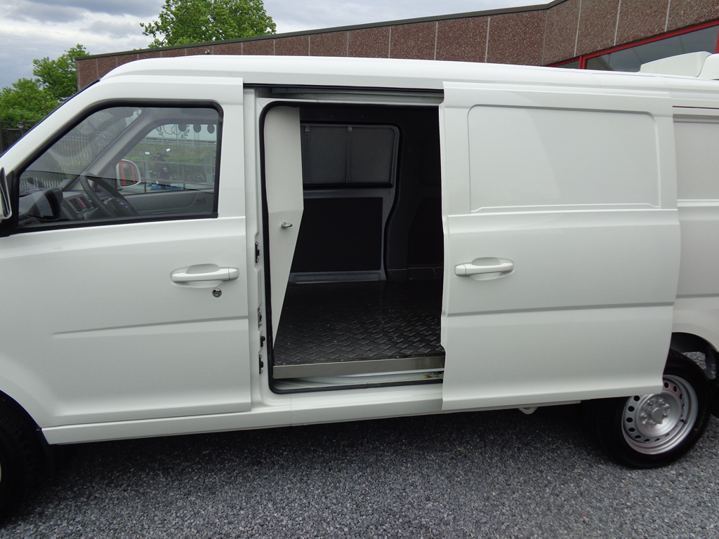 Cenntro Logistar 200 Van - V.J.B. Motors Hasselt